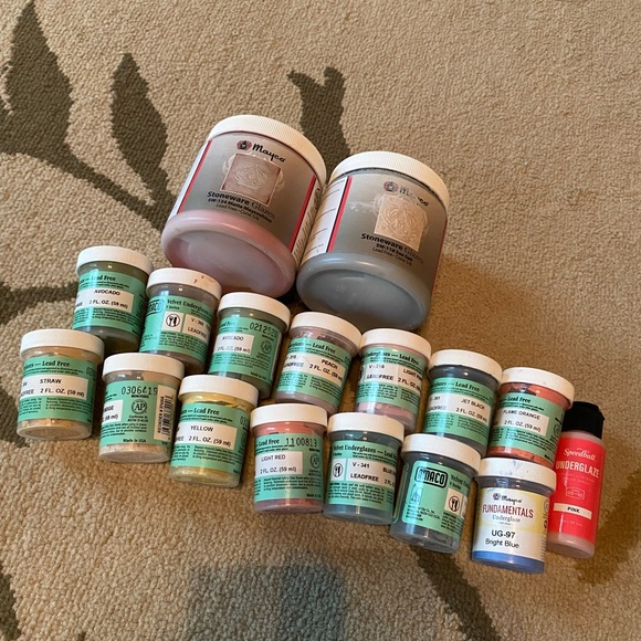 Art | Amaco Velvet Underglaze Lot With Two Mayco Stoneware Glazes ...